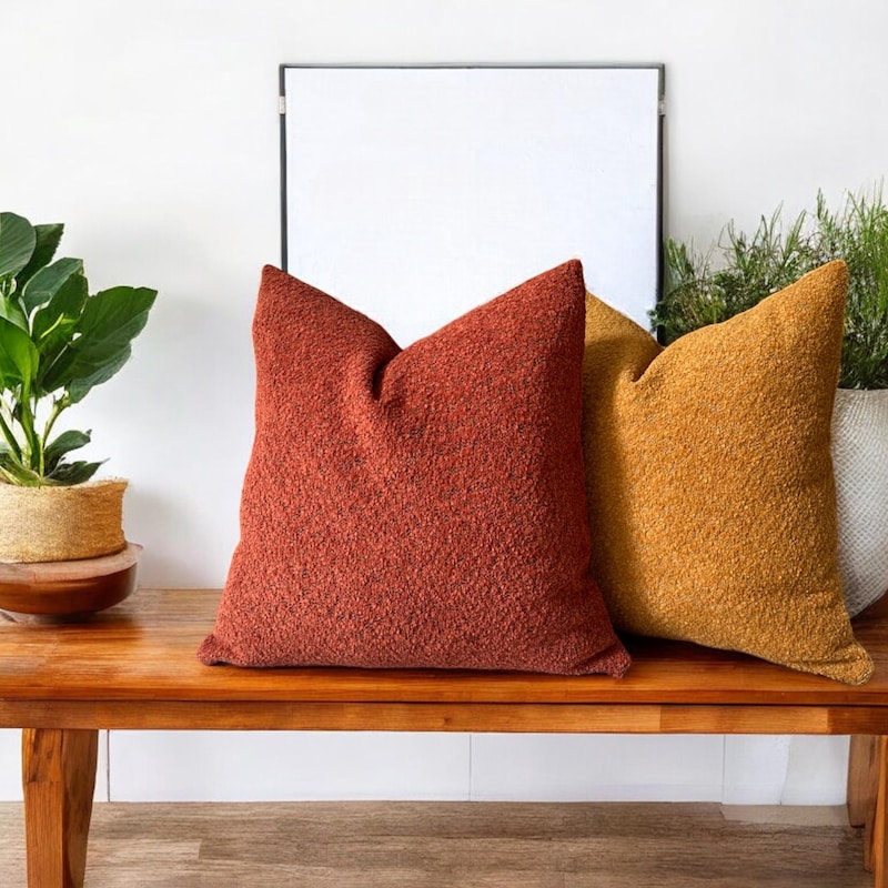Cream boucle cushion covers - Etsy.de