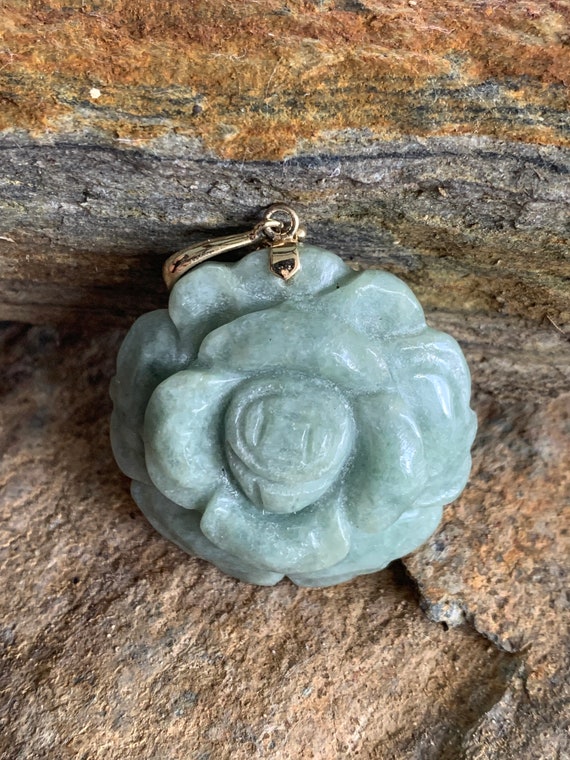 Vintage Jadeite Pendant with 10K Solid Gold Bale - Gem