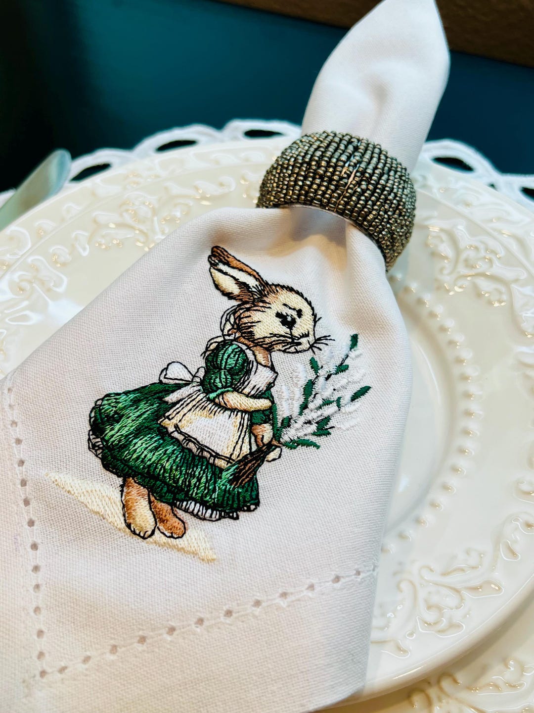 Easter Napkin, Easter Bunny Napkin, Linen Table Decoration, Embroidered ...
