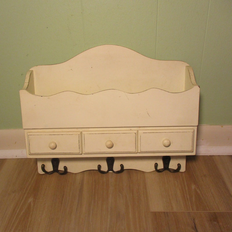 Wall Organizer - Etsy