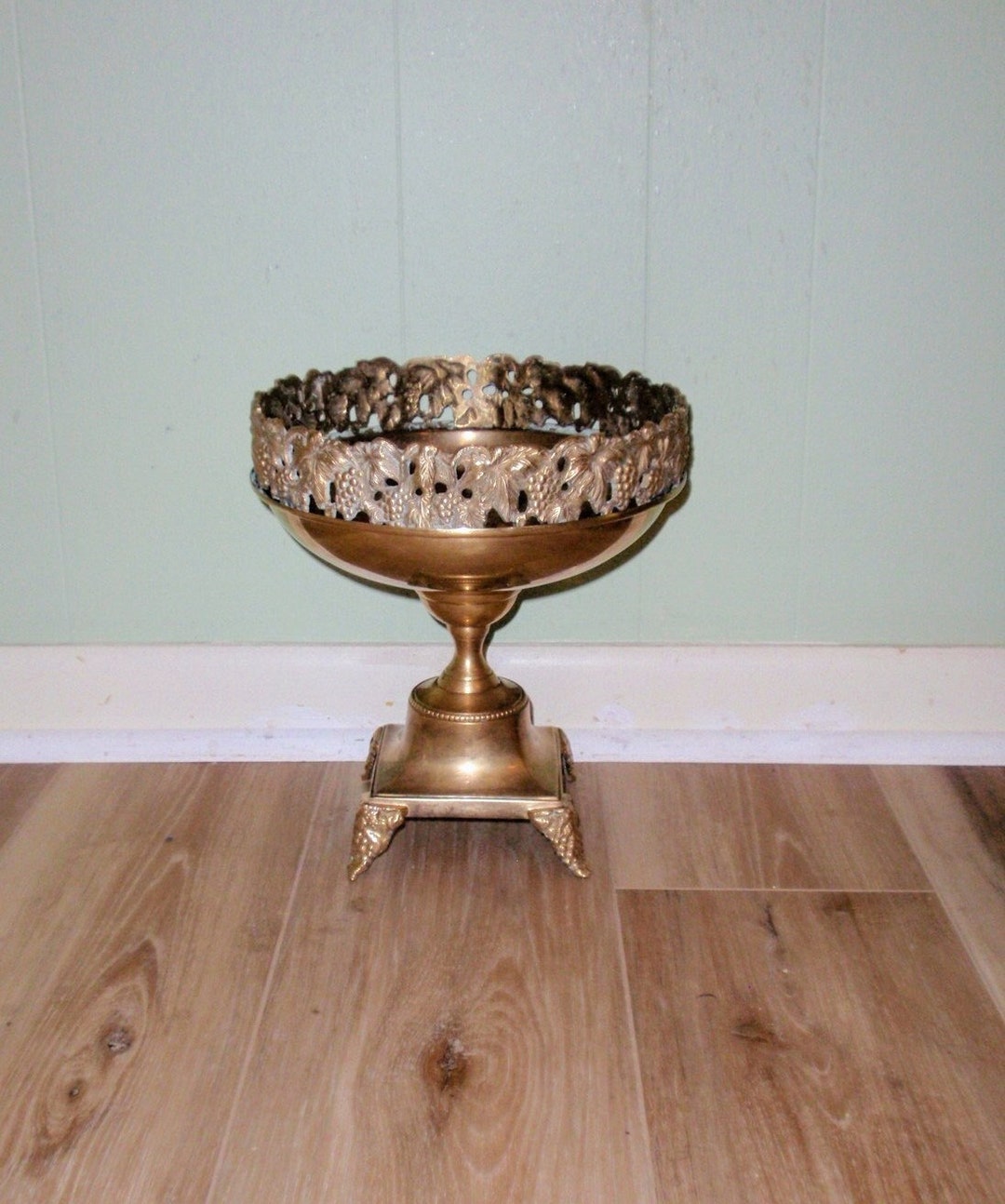 Vintage Brass Footed Centerpiece Bowl With Grapes Border Very Ornate 10 ...