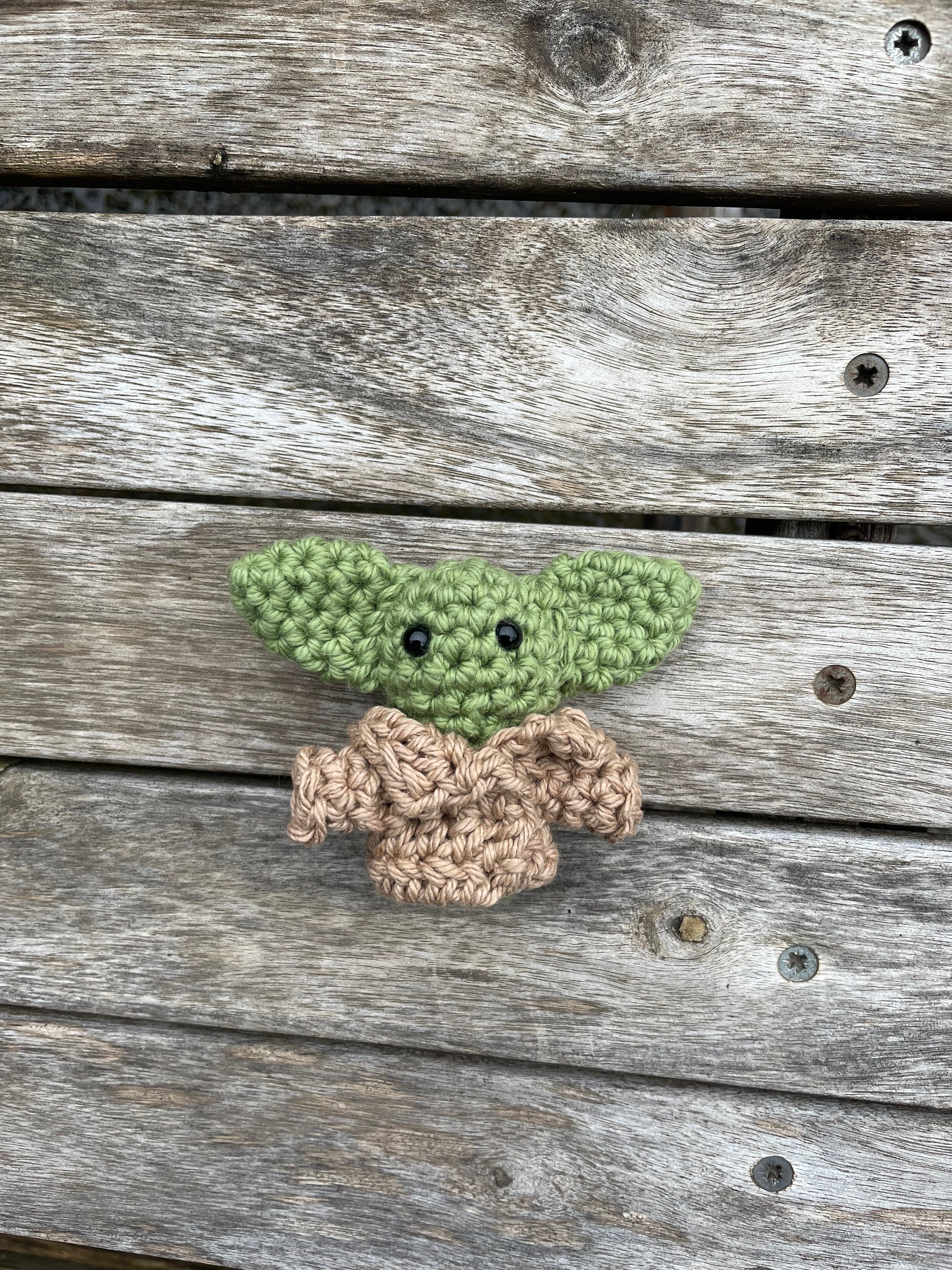 Crochet Mini Grogu / Baby Yoda *LOW SEW* Pattern - Etsy