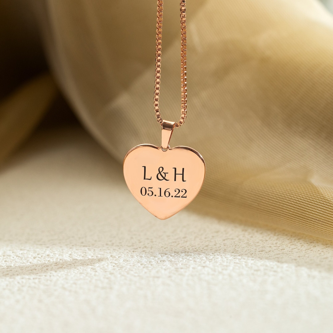 Custom Engraved Heart Necklace, Personalized Initial Name Necklace ...