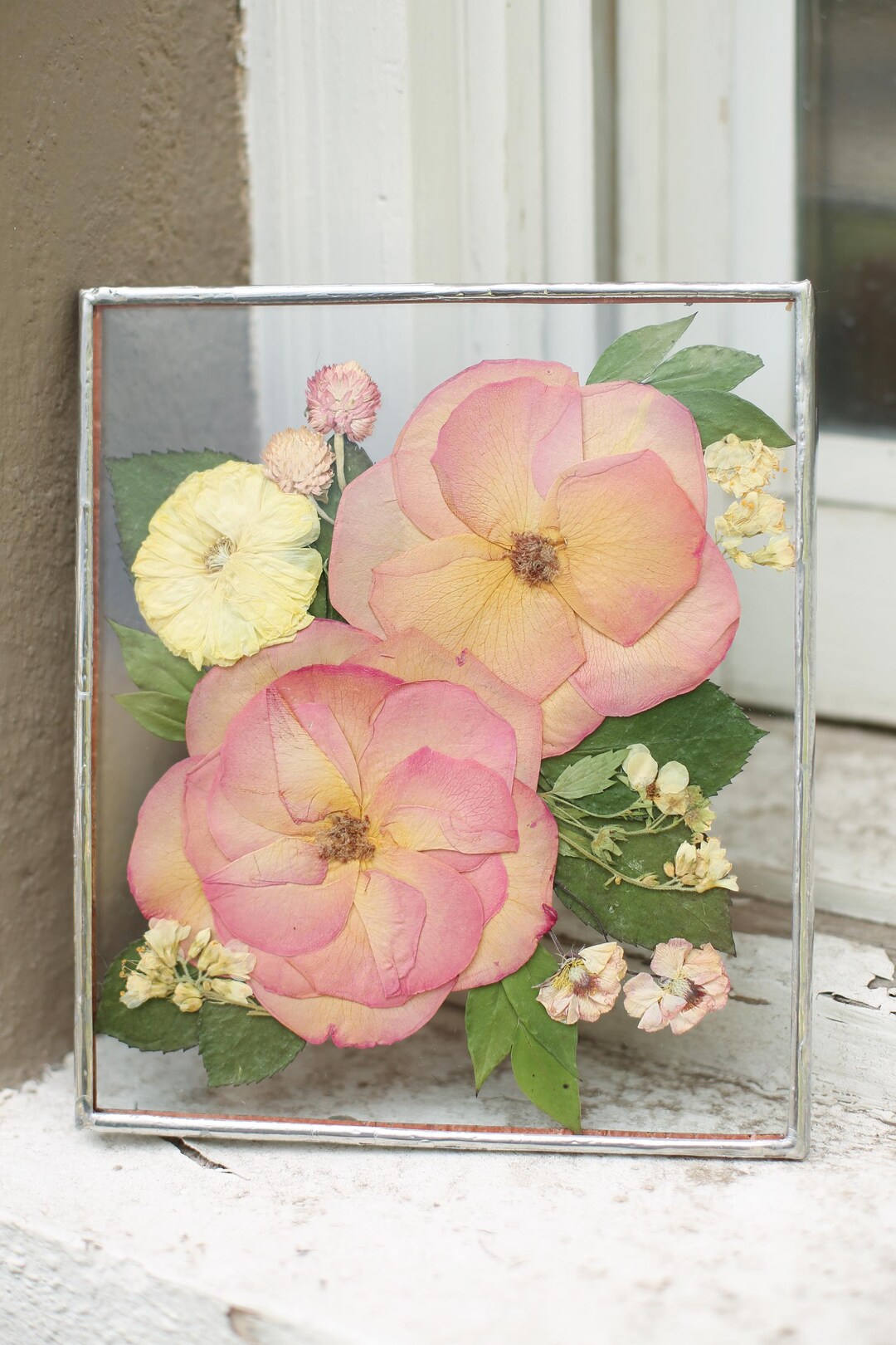 Pressed Flower Frame: June Birth Month Gift, Sunset Roses - Etsy