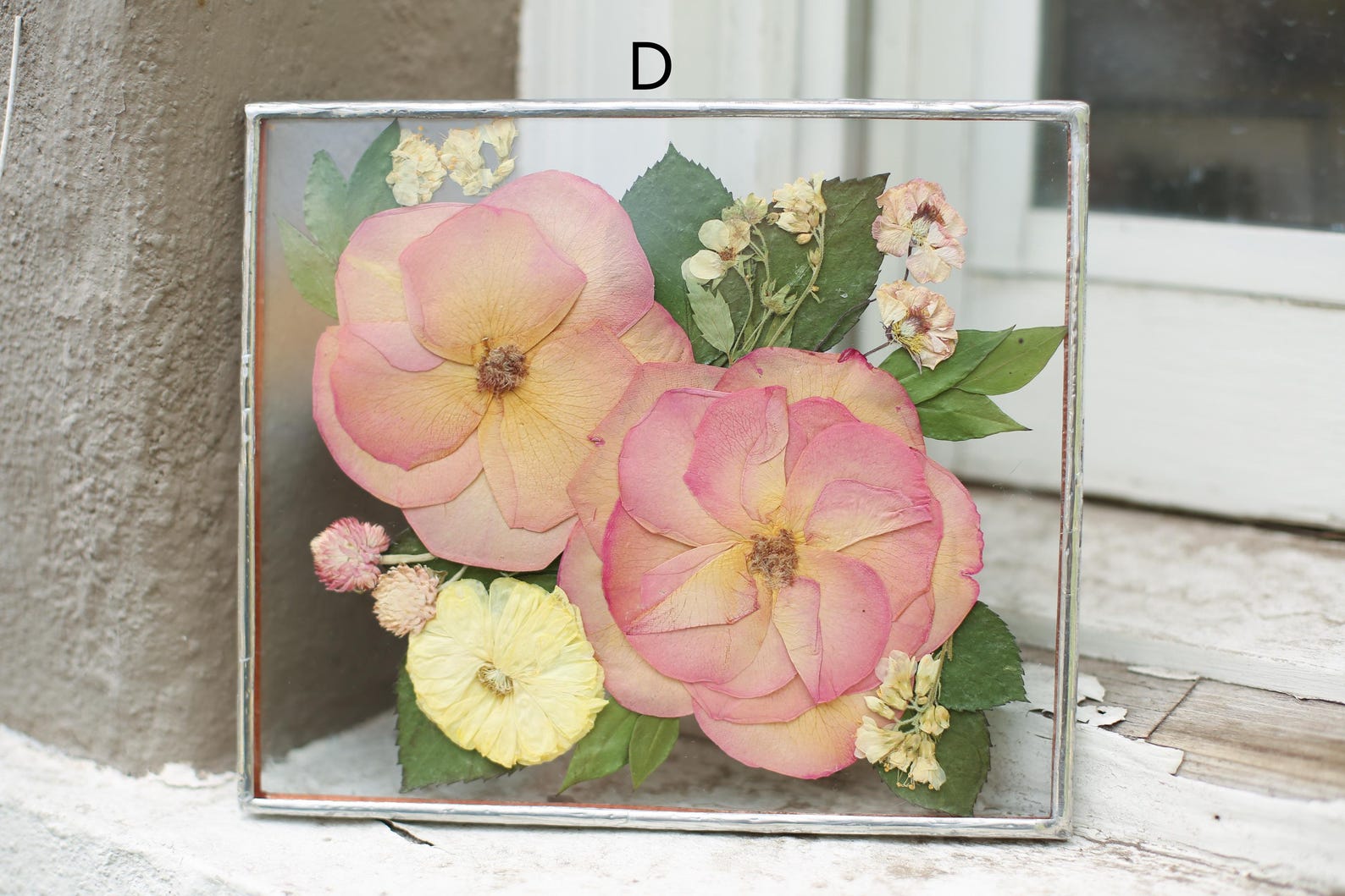 Pressed Flower Frame: June Birth Month Gift, Sunset Roses - Etsy