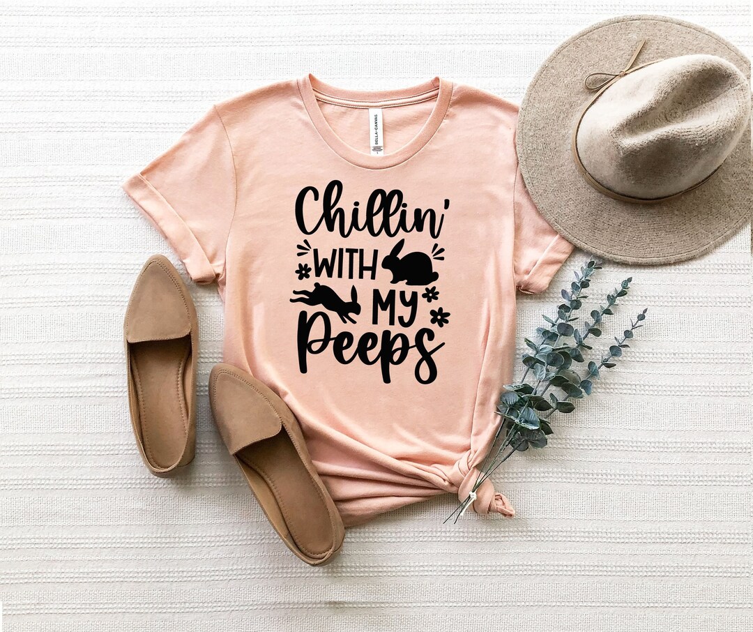 Chillin With My Peeps Camisa de Pascua, Camisa de conejito con gafas ...