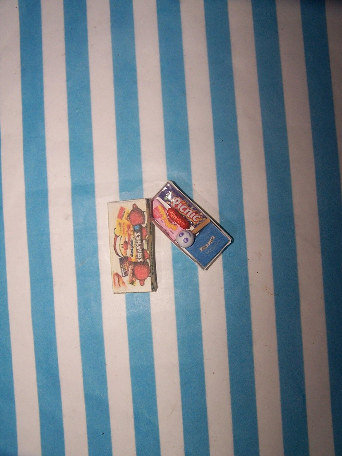 Dolls House, Christmas, Sweets, 12th Scale, Filled, Selection Box ...