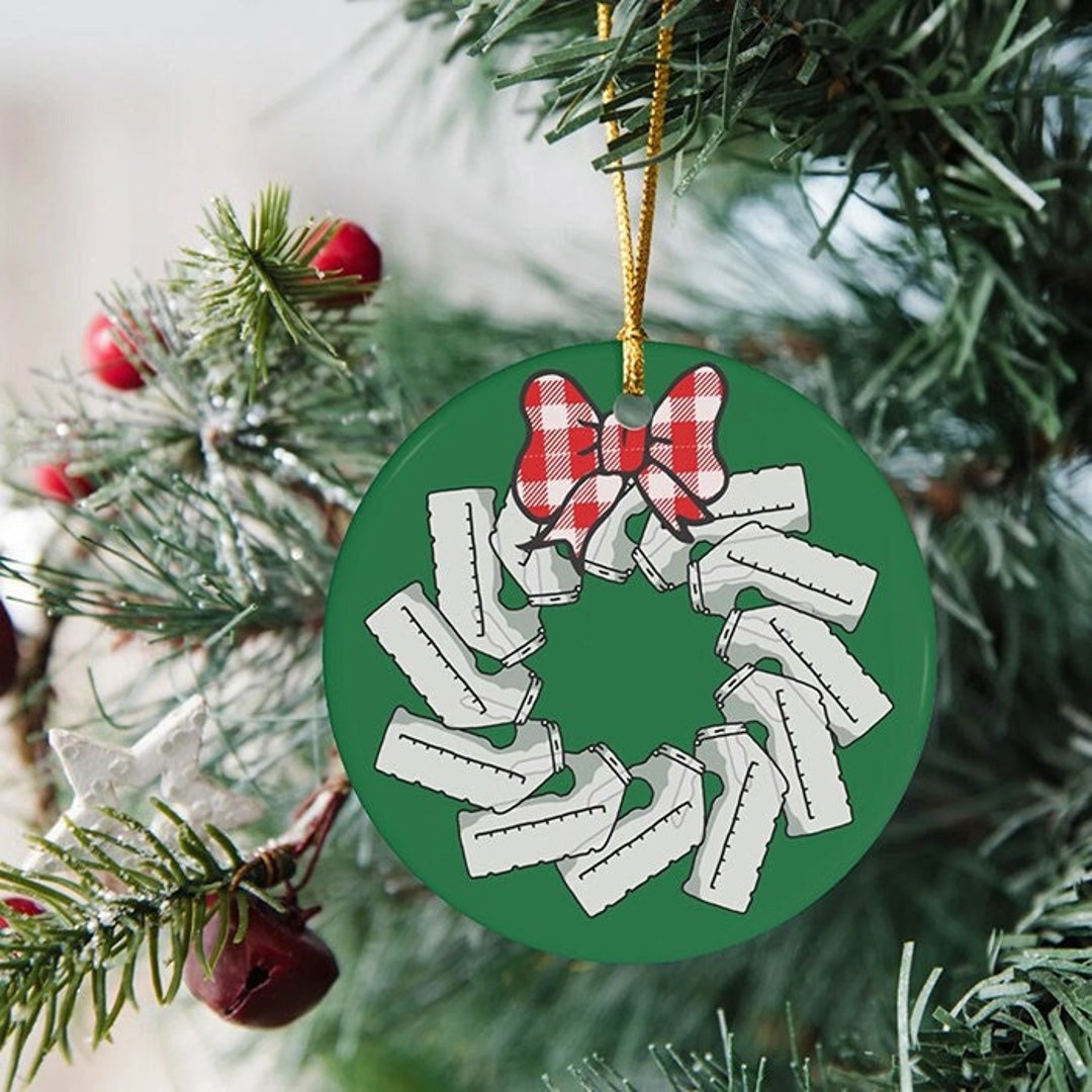 Christmas Gift for Nurse - Urinal Wreath Ceramic Ornament, Funny ...