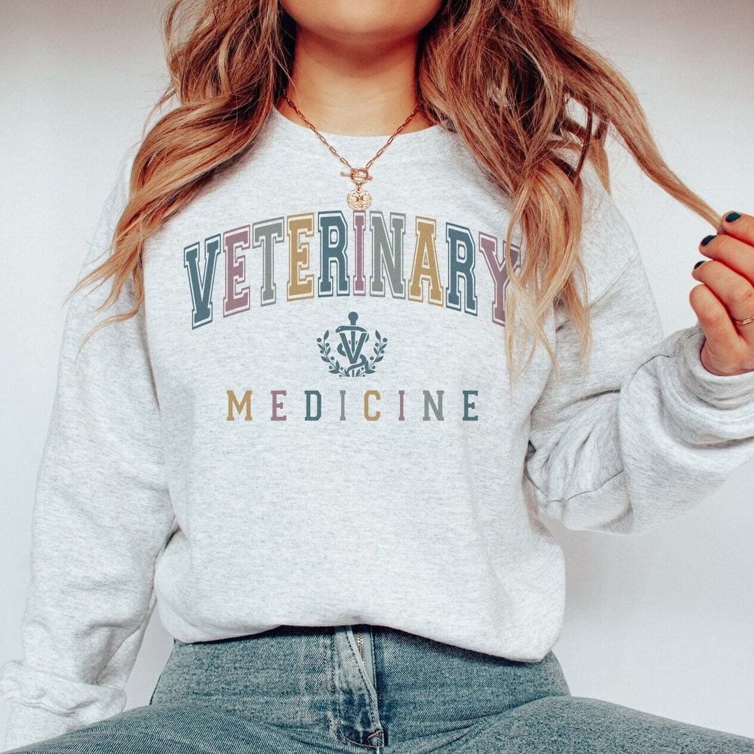 Vet Tech Gift, Veterinary Medicine Sweatshirt, Veterinarian Crewneck ...