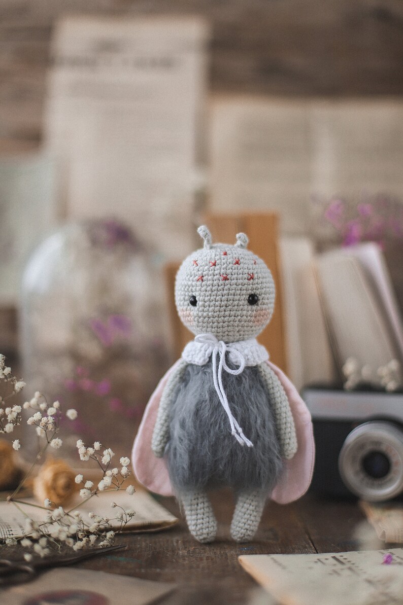 PDF Pattern :crochet Moth Mochi. Amigurumi Crochet Pattern. - Etsy