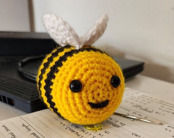 Small Crochet Bee - Etsy