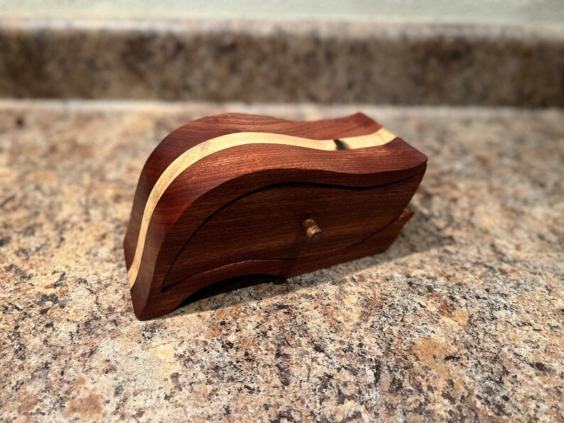 Band Saw Box - Etsy Canada