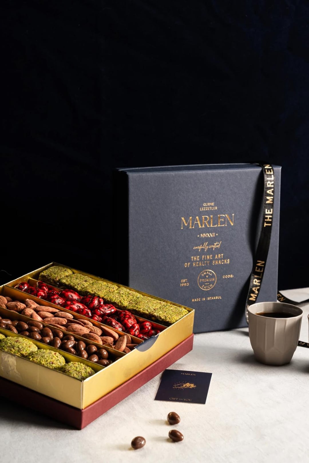 Premium Turkish Delight, Chocolate Toffee With Pistachio - Dragee and ...