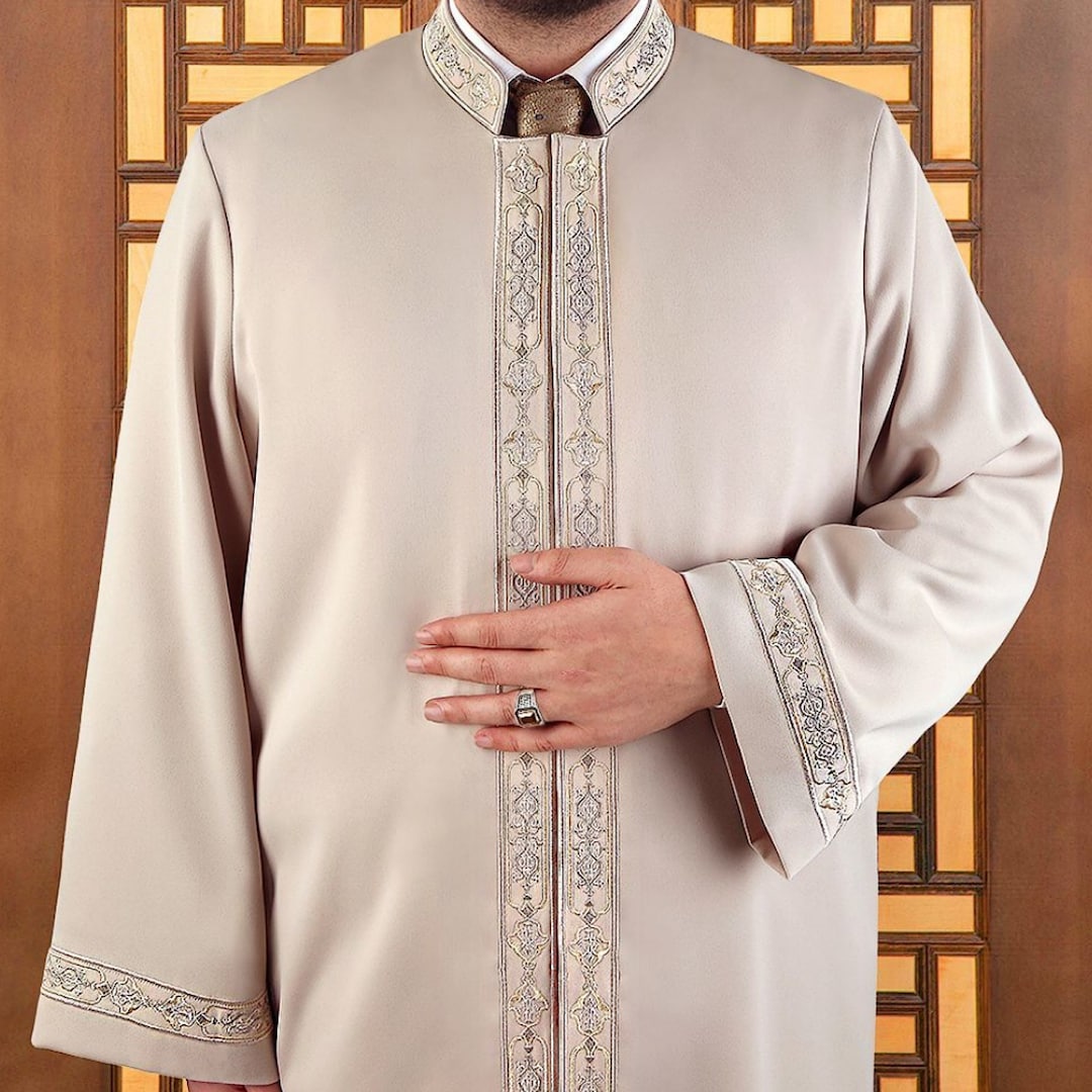 Custom Prayer Jubbah for Muslim Men / Islamic Mens Wear / Muslim Long ...
