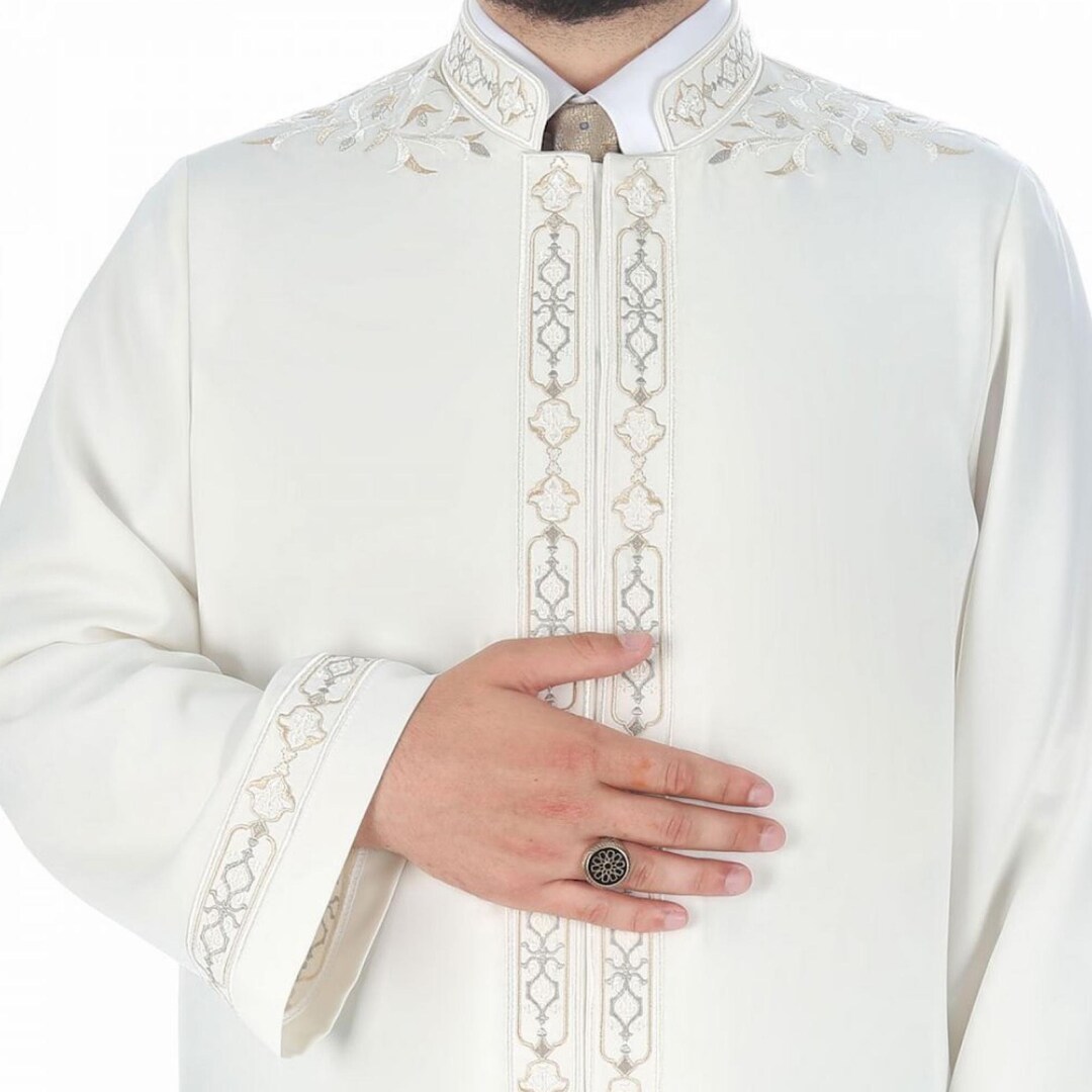 Customized Cream Career Model Imam Robe Personalized Men's Islamic Wear ...