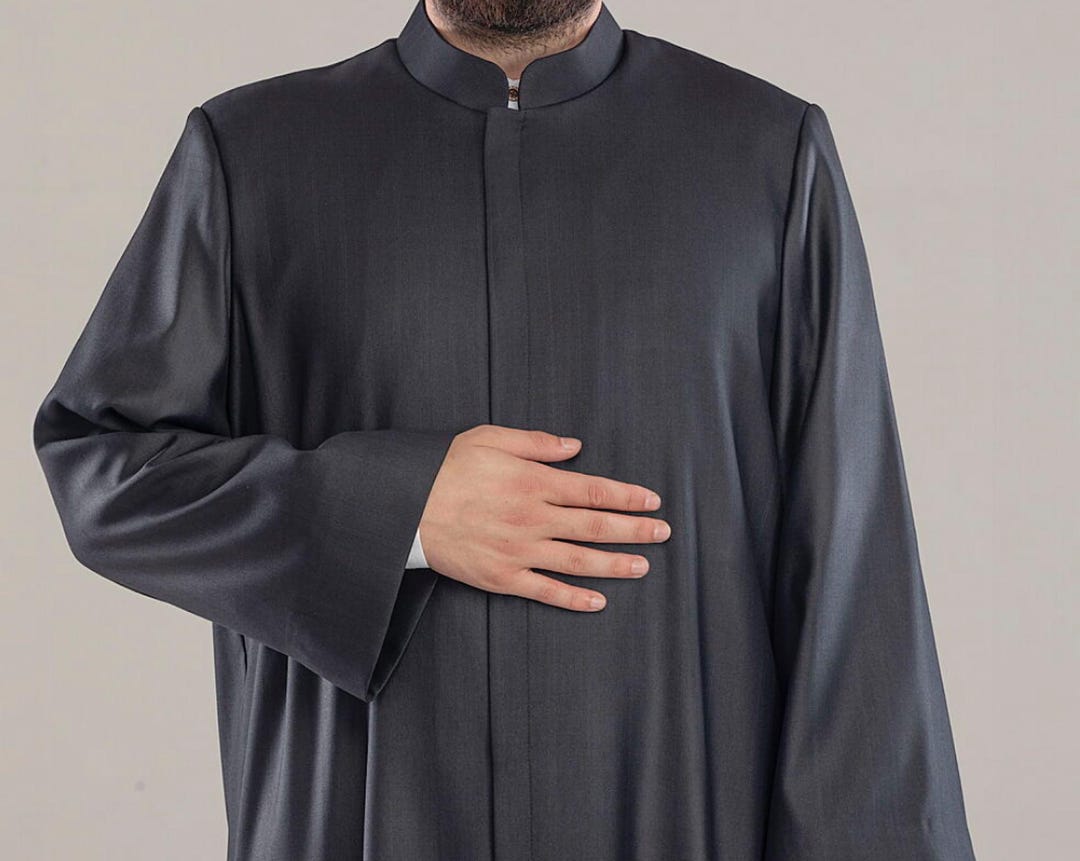 Personalized Beyhaki Prayer Robe in Black Custom Imam Attire / Islamic ...