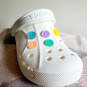 Smiley Face Jibbitz Brooches Fashion Accessory Funky Funny Jibz Crocs ...