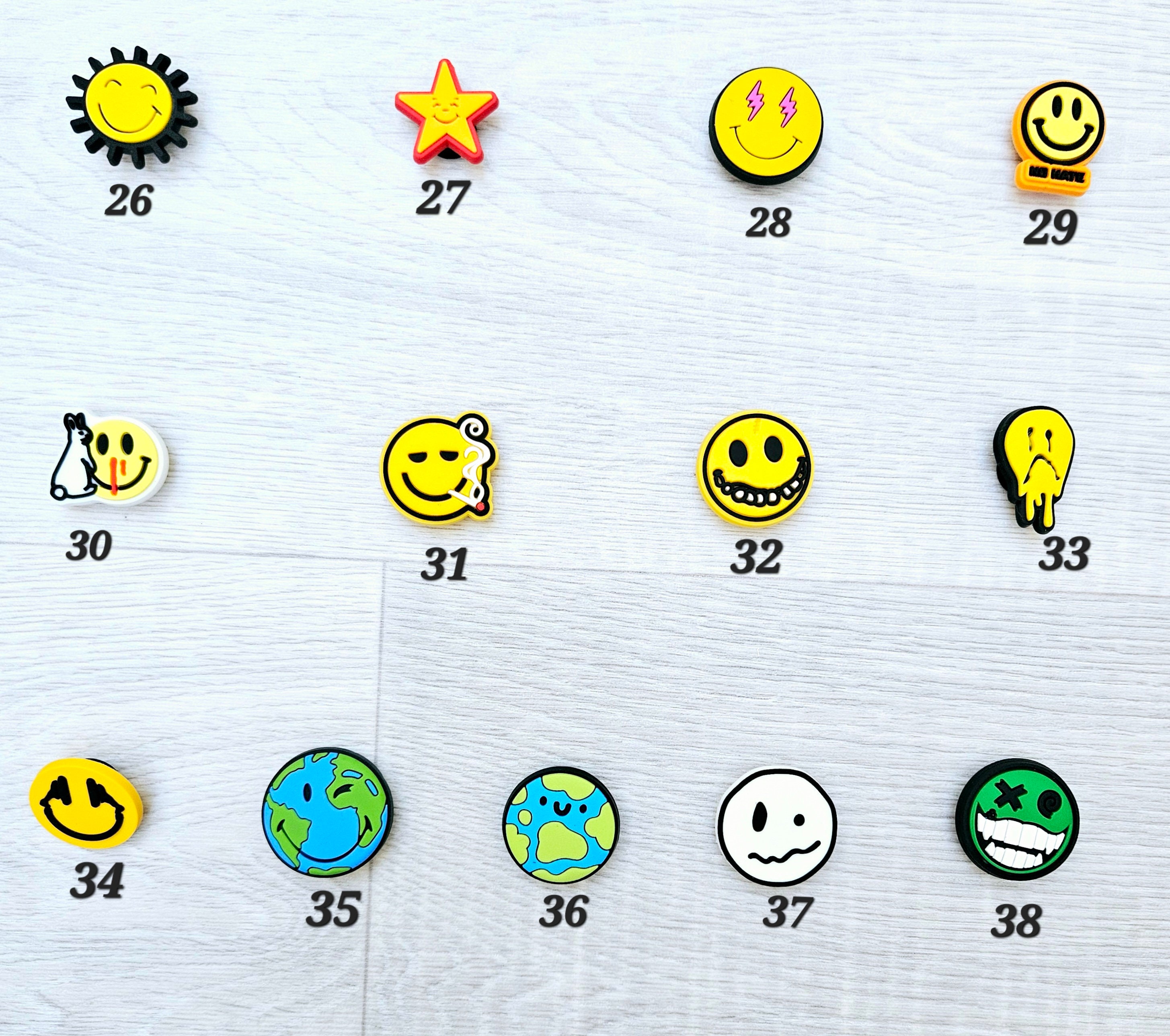 Smiley Face Jibbitz Brooches Fashion Accessory Funky Funny Jibz Crocs ...