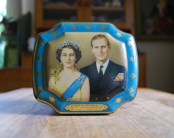 QUEEN ELIZABETH TIN Opening of St. Lawrence Seaway 1959 - Etsy