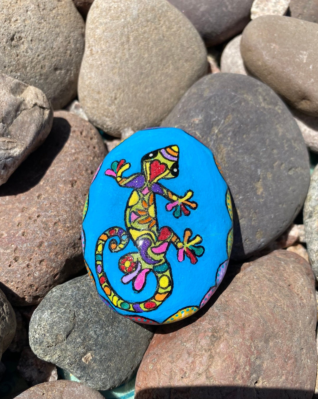 Glittering Retro Art Lizard Hand Painted on River Rock. - Etsy
