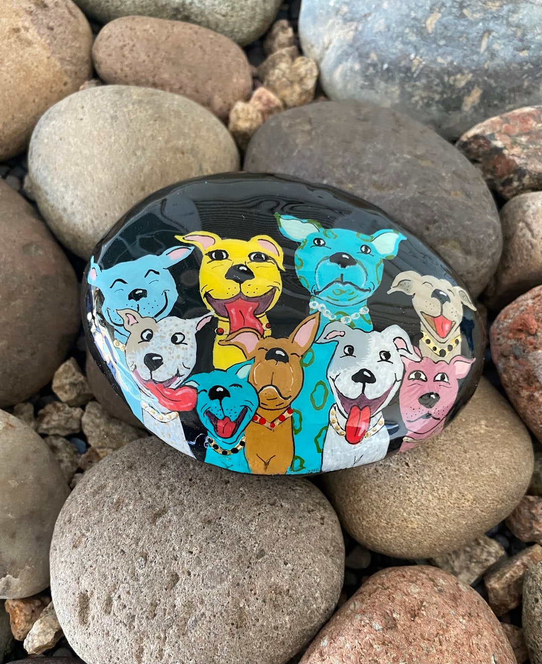 A Pack of Pit Bulls These Cute Little Pitties Will Make You Smile. Hand ...