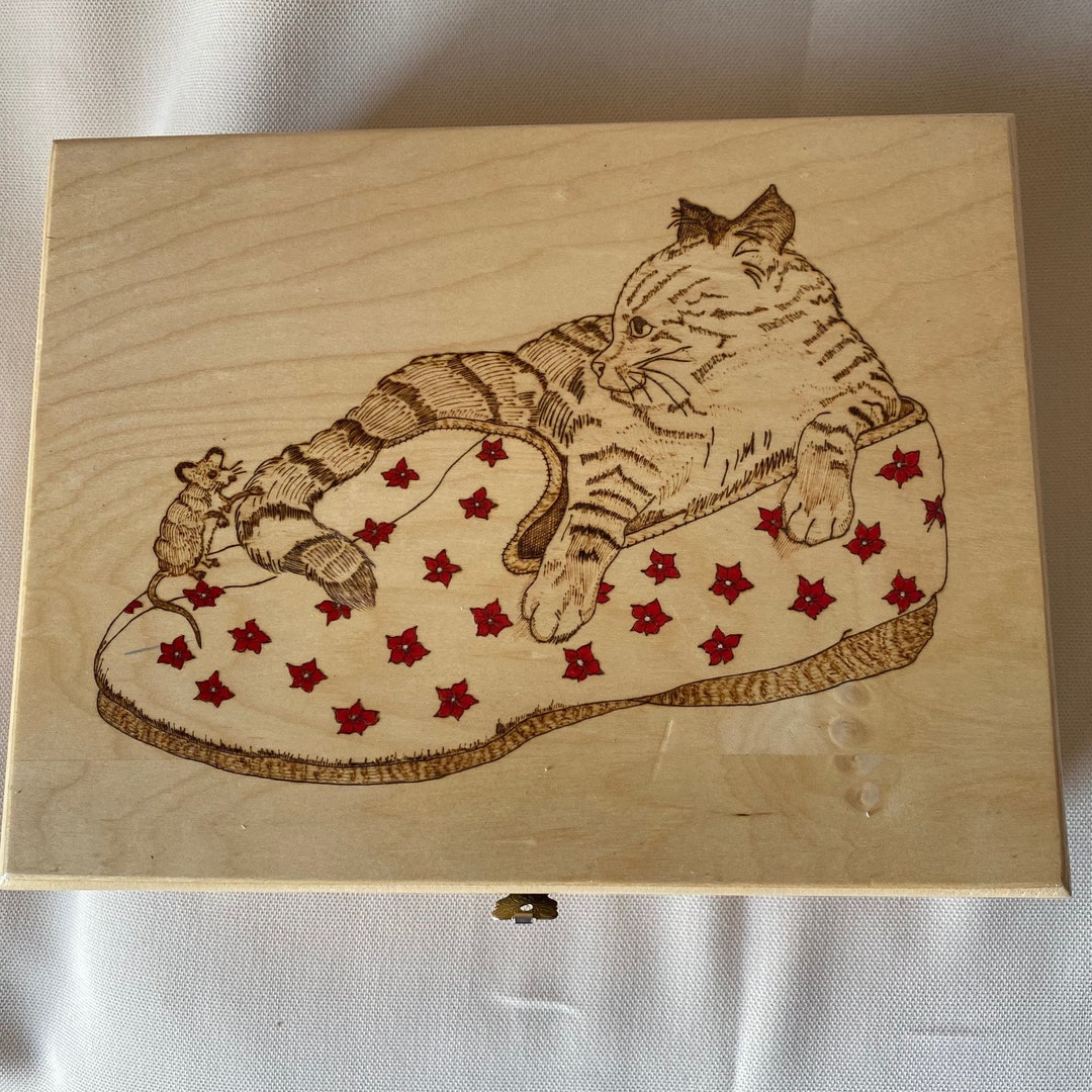 Vintage Box Keepsake Handmade Pyrography Burnt Wood Cute Cat & Mouse ...
