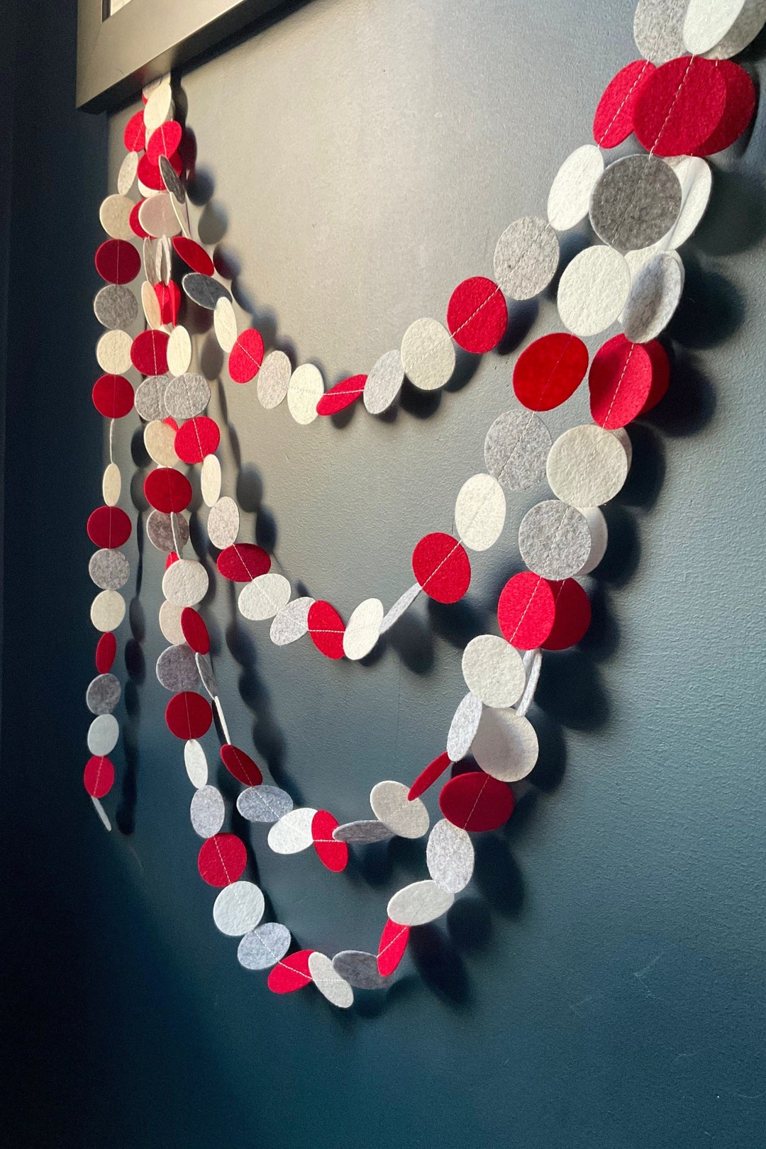 Spotty Christmas Garland, Festive Felt Garland, Confetti String ...