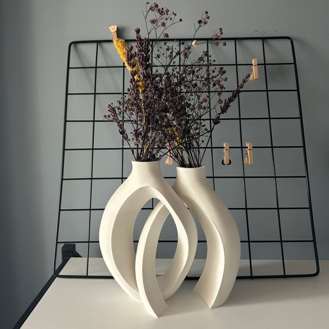 Modern Minimalist Vase, Contemporary Home Decor, Elegant Decorative ...