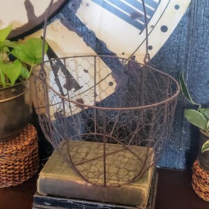 Vintage Wire Basket, Primitive Wire Gathering Basket, Vintage Metal ...