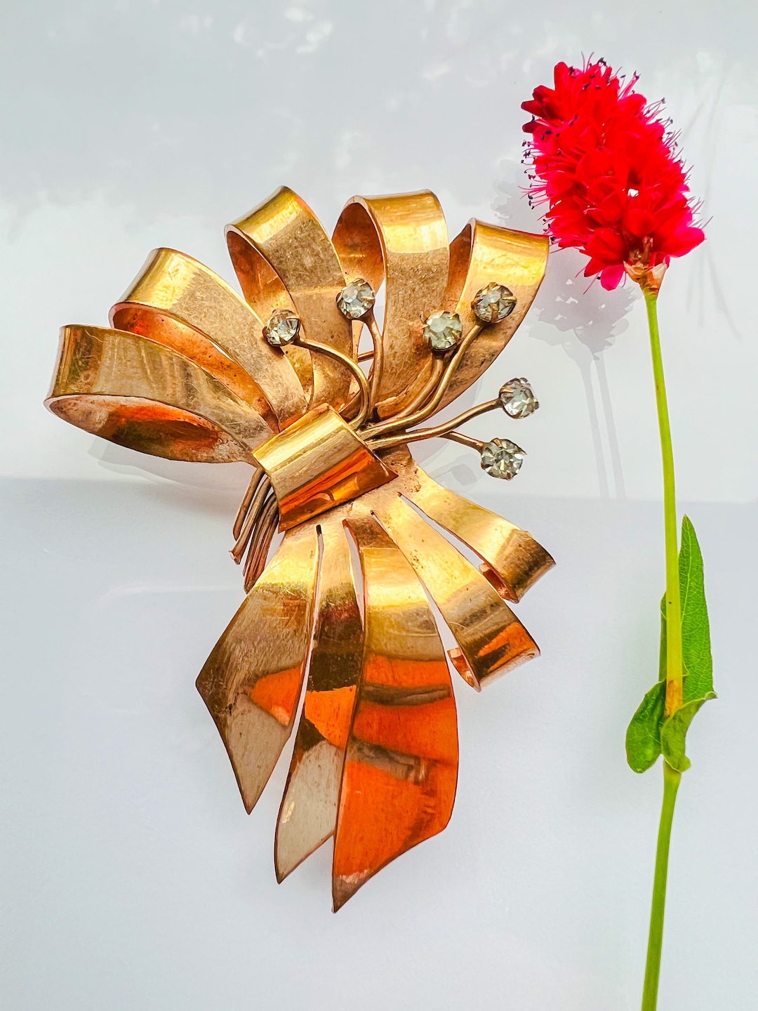 Broche vintage. Grande broche. Broche ton or rose. années 1940 - Etsy ...