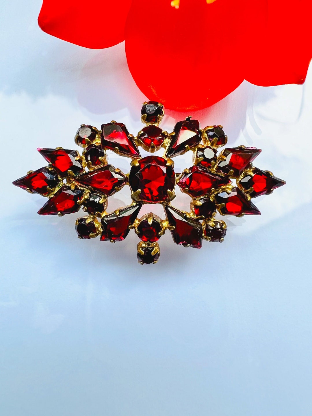 Czech Vintage Garnet Glass Brooch. Czechoslovakian Vintage Costume ...