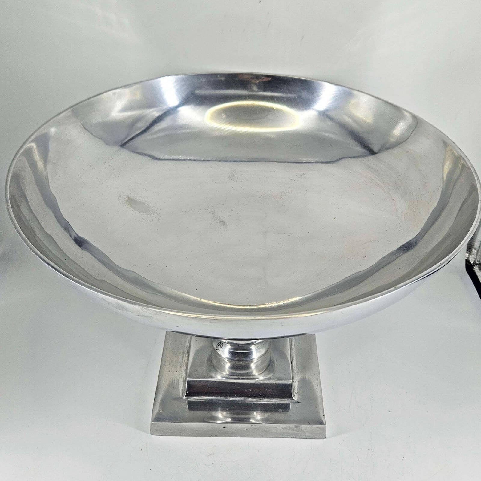 Large Silver Metal Aluminum Footed Console Fruit Bowl Dish Centerpiece ...