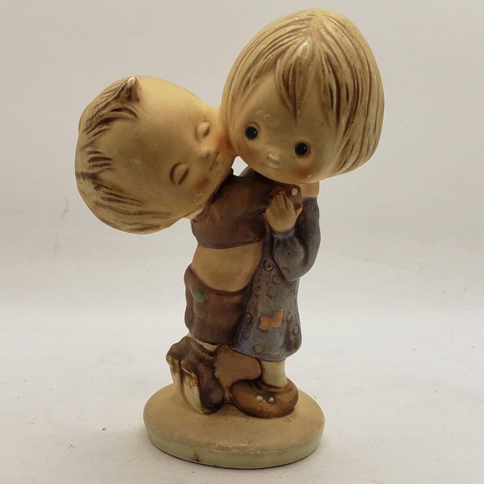 Betsey Clark FRIENDS Figurine by Goebel Retired Hallmark - Etsy