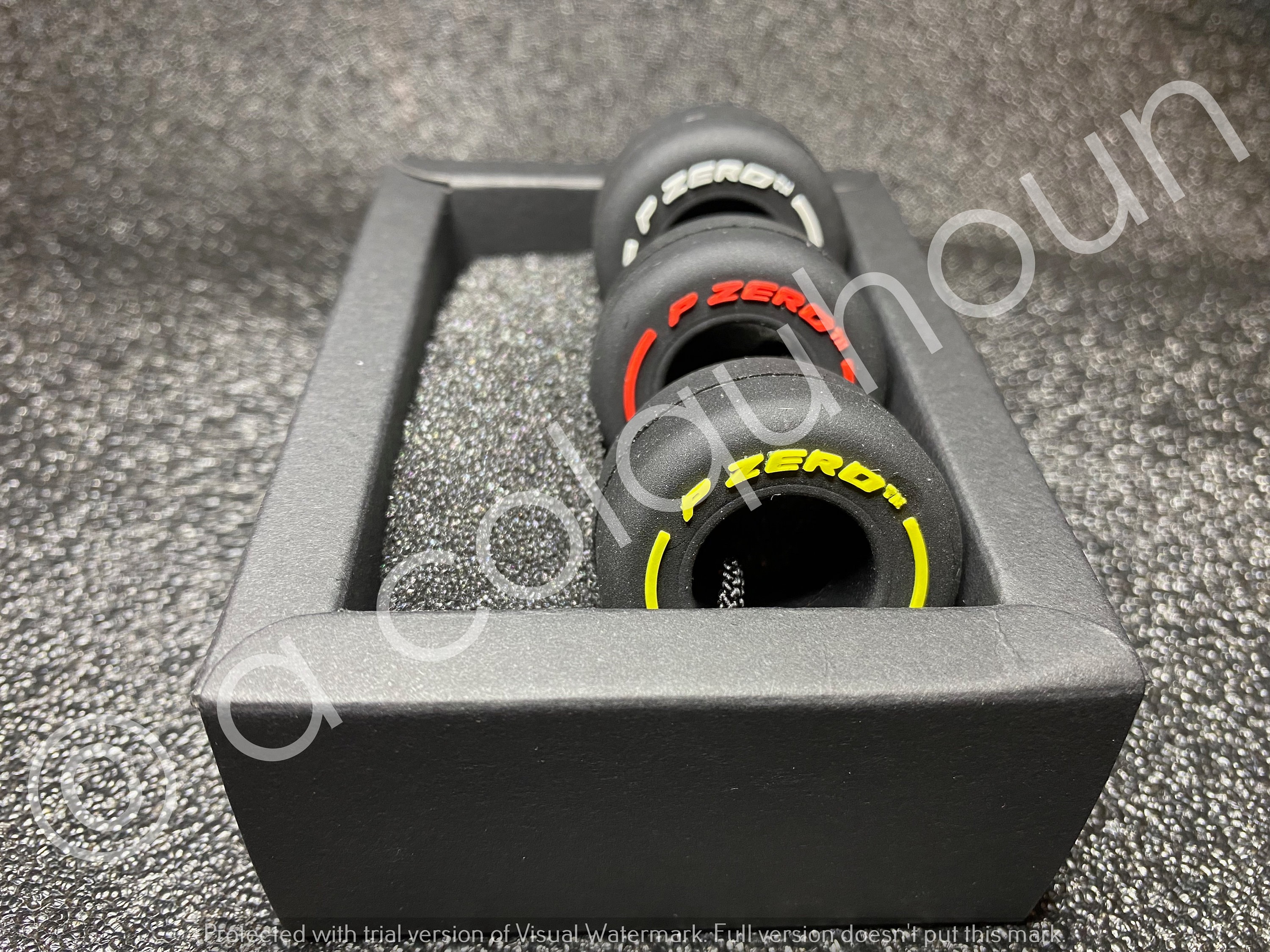 F1 3 X Tyres Set Premium Gift Box Formula 1 Tyre Keychain Wheel Mens ...