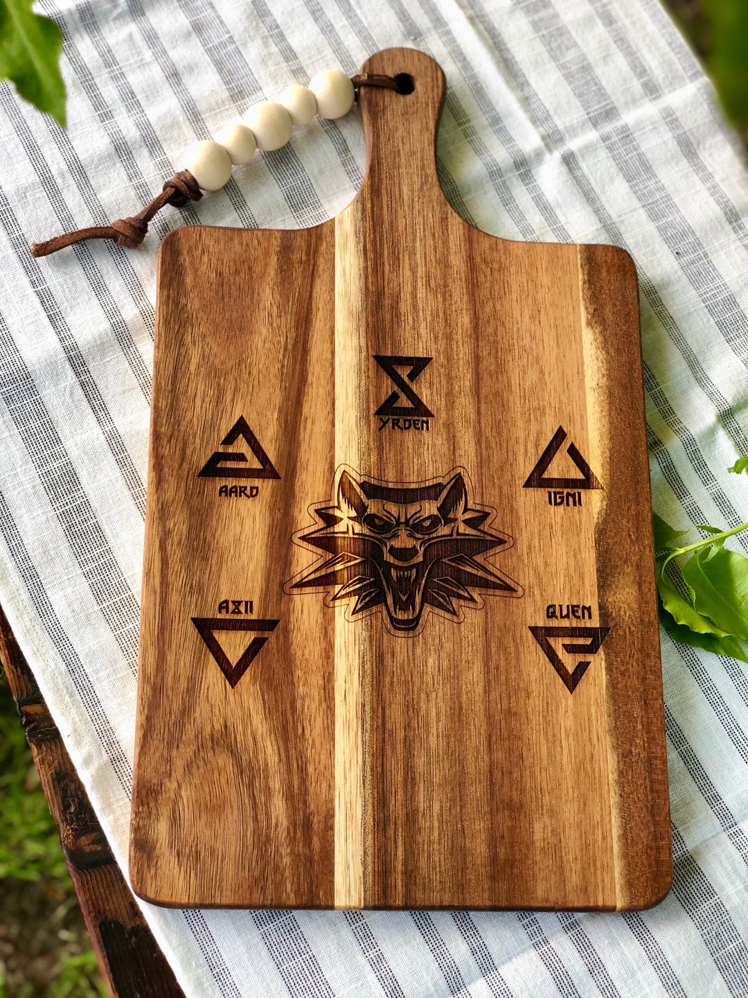 The Witcher 3 Cutting Board Featuring the School of the Wolf Medallion ...
