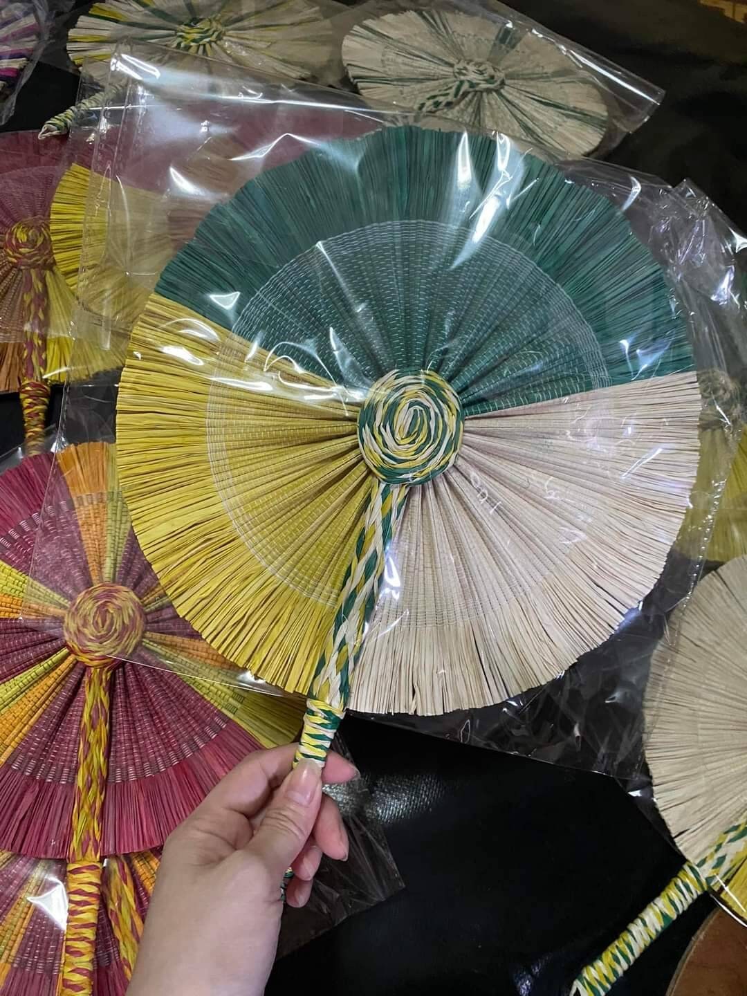 Abaniko / Hand Fan/ Philippines Hand Fan / Pamaypay / Gift / Souvenirs ...
