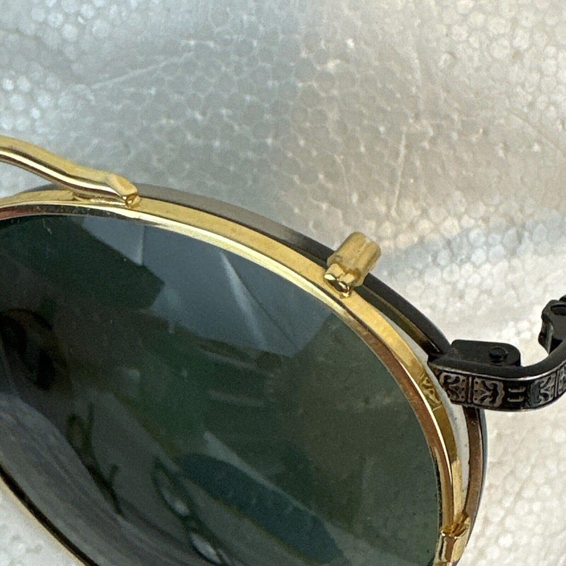 Vintage XOXO Eyeglasses With Clip-on Sunglasses Camoflauge PEW 40 49 21 ...