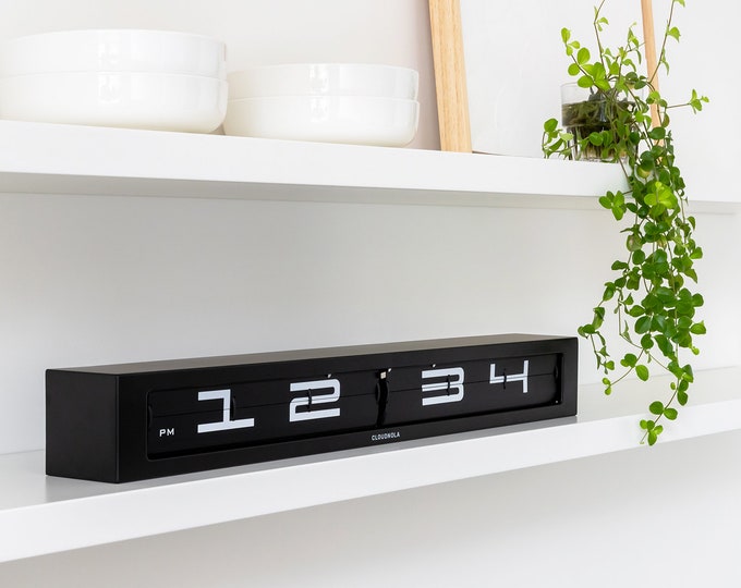 70s Flip Clock Radio Hitachi Model #KC-660C AM/FM Radio Working Retro ...