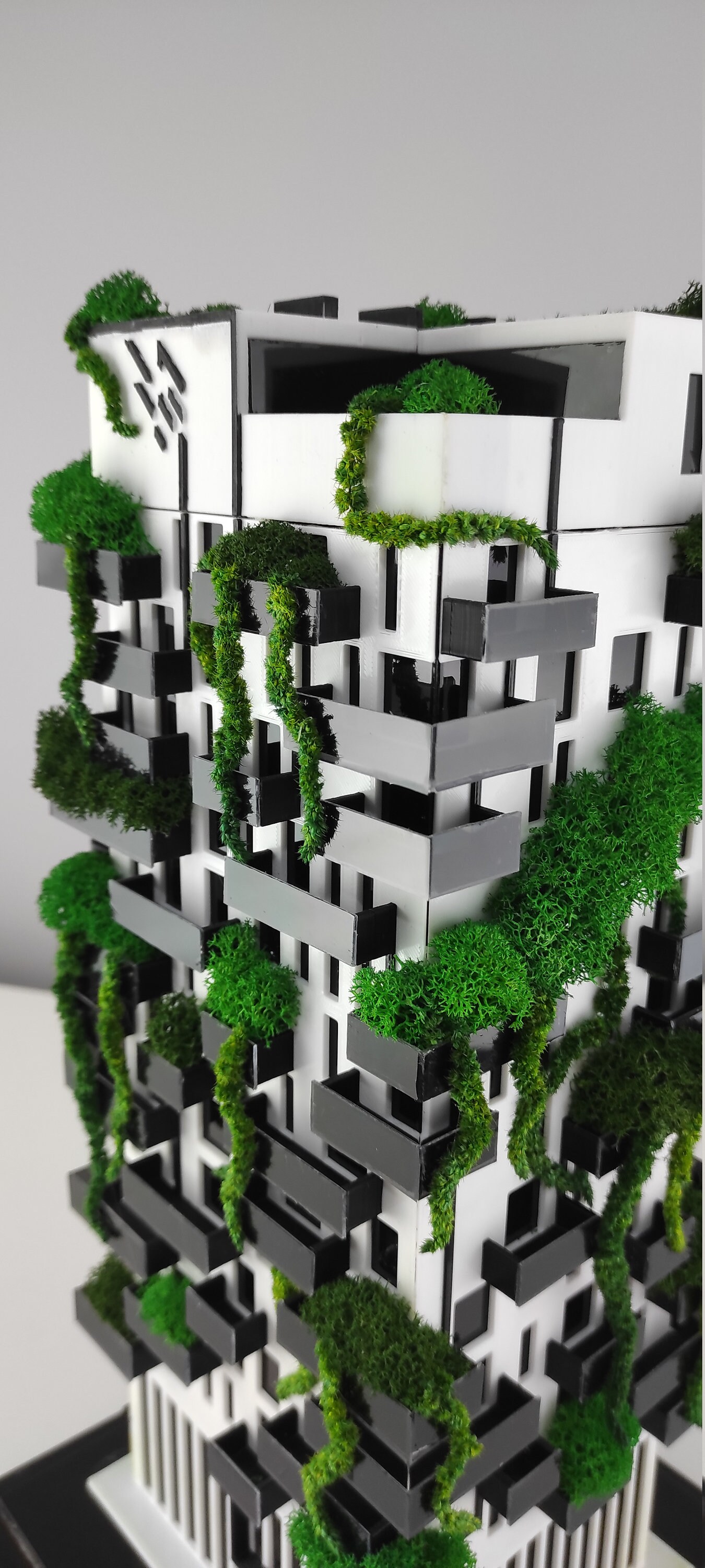 Preserved Moss Skyscraper in a Terrarium by Skygardeen - Etsy