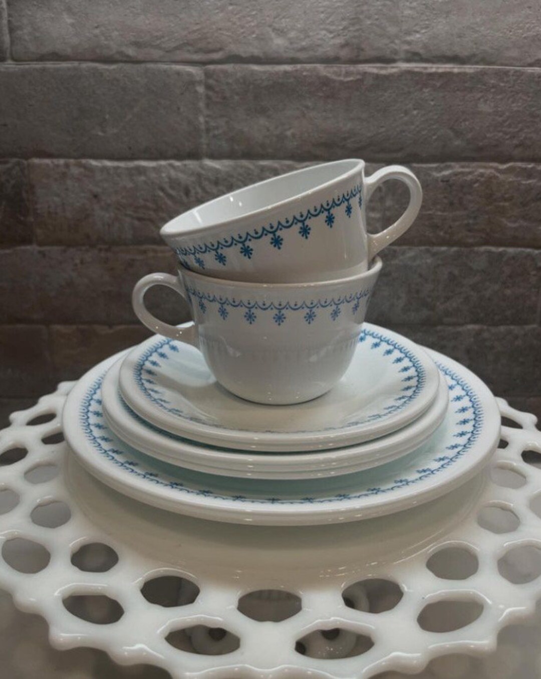 Corelle Snowflake Pattern Dish and Mug Set Set of Nine - Etsy