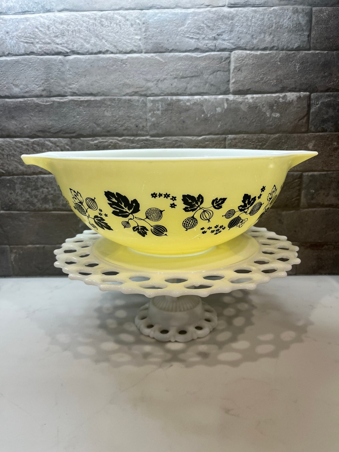 Pyrex Yellow Gooseberry Cinderella Bowl 444 - Etsy