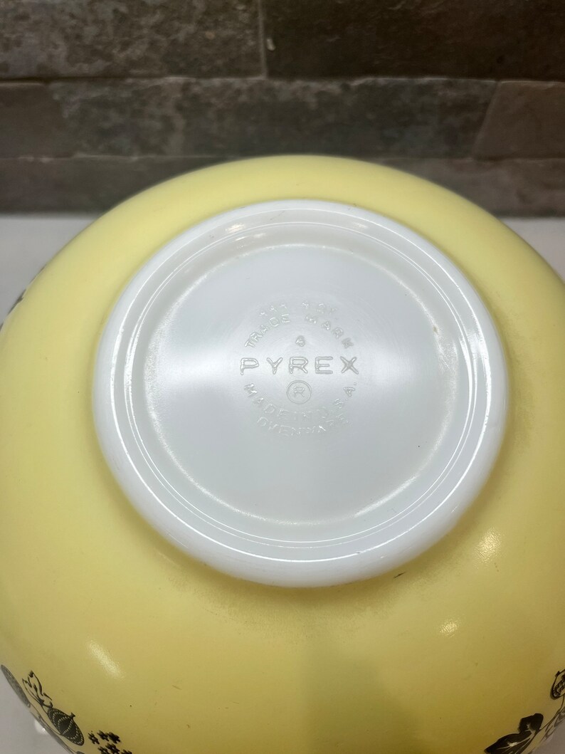 Pyrex Yellow Gooseberry Cinderella Bowl 444 - Etsy