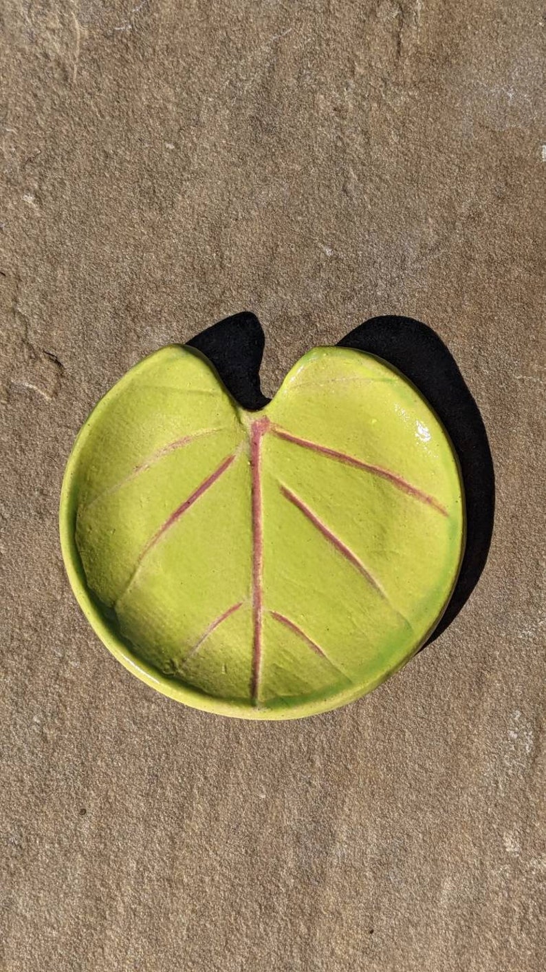 Ceramic Lily Pad Ring Dish | Etsy