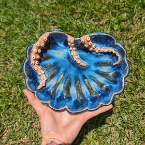 Ceramic Octopus Tentacle Shell Dish Octopus Lover, Beach House Decor ...