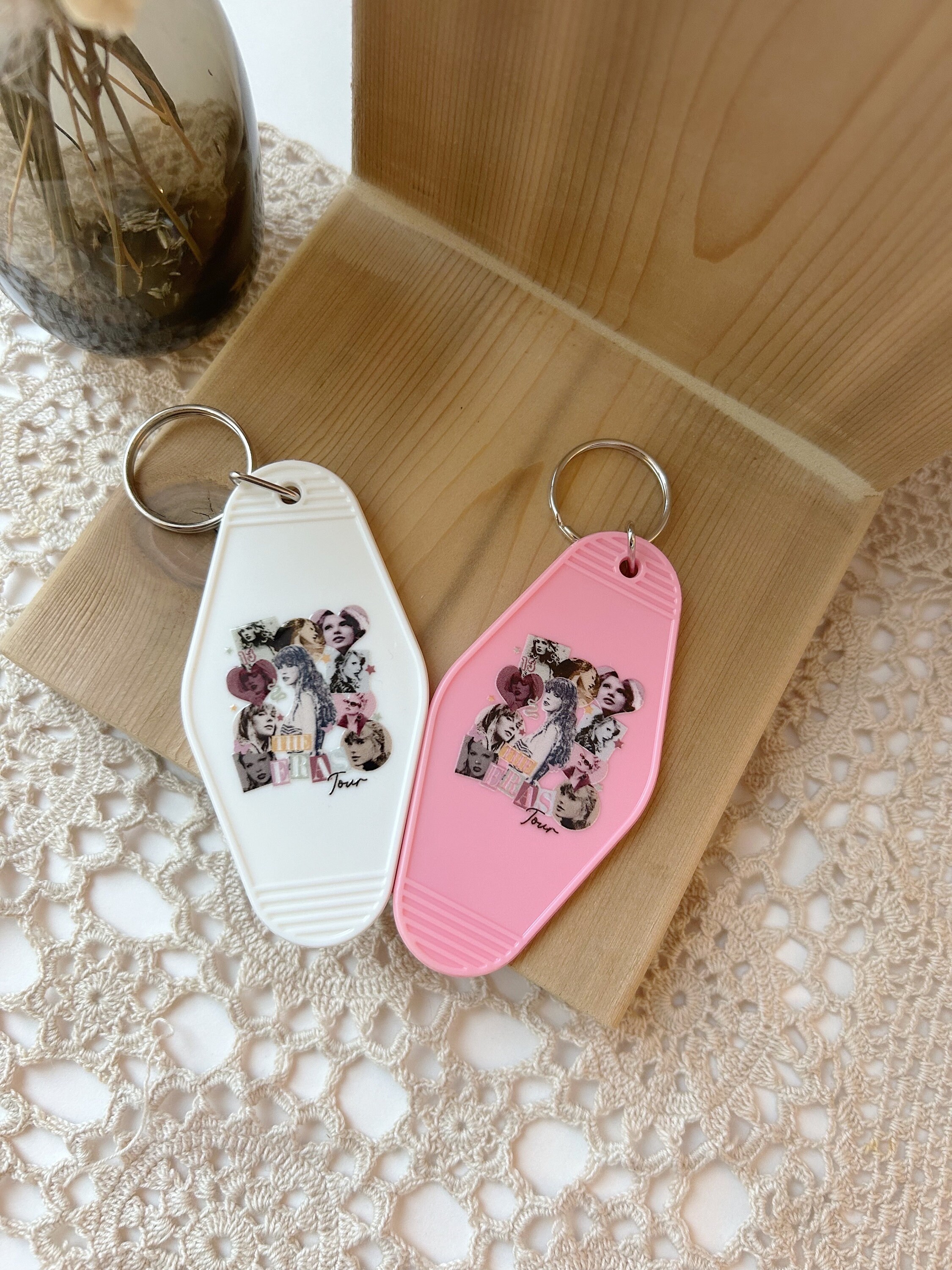 Motel Keychain Swiftie Keychains Gift Ideas Stocking Stuffer Taylor ...
