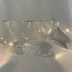 Vintage Disaronno Melting Ice Cube Base Martini 7 Oz. Glasses - Etsy