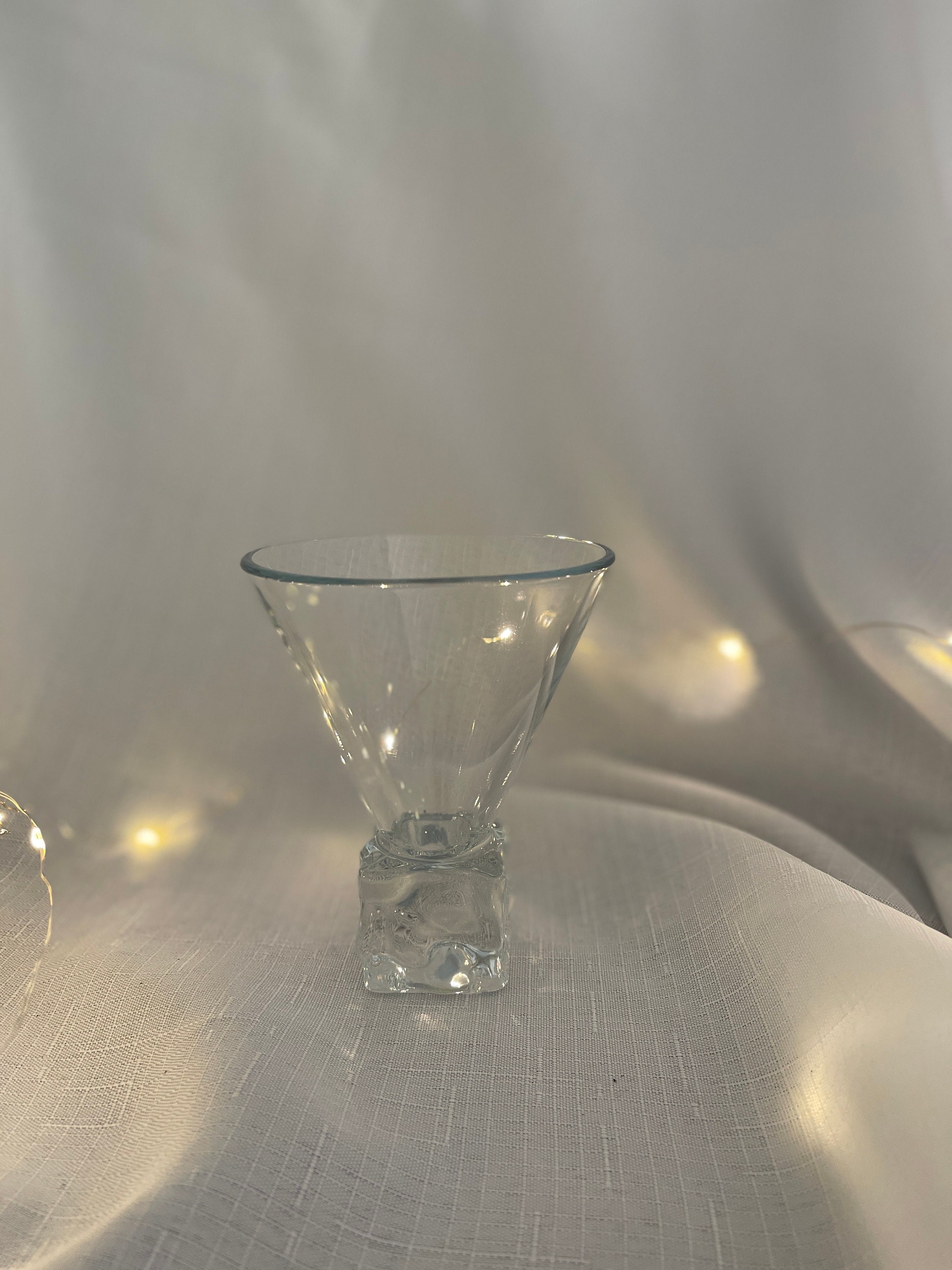 Vintage Disaronno Melting Ice Cube Base Martini 7 Oz. Glasses - Etsy