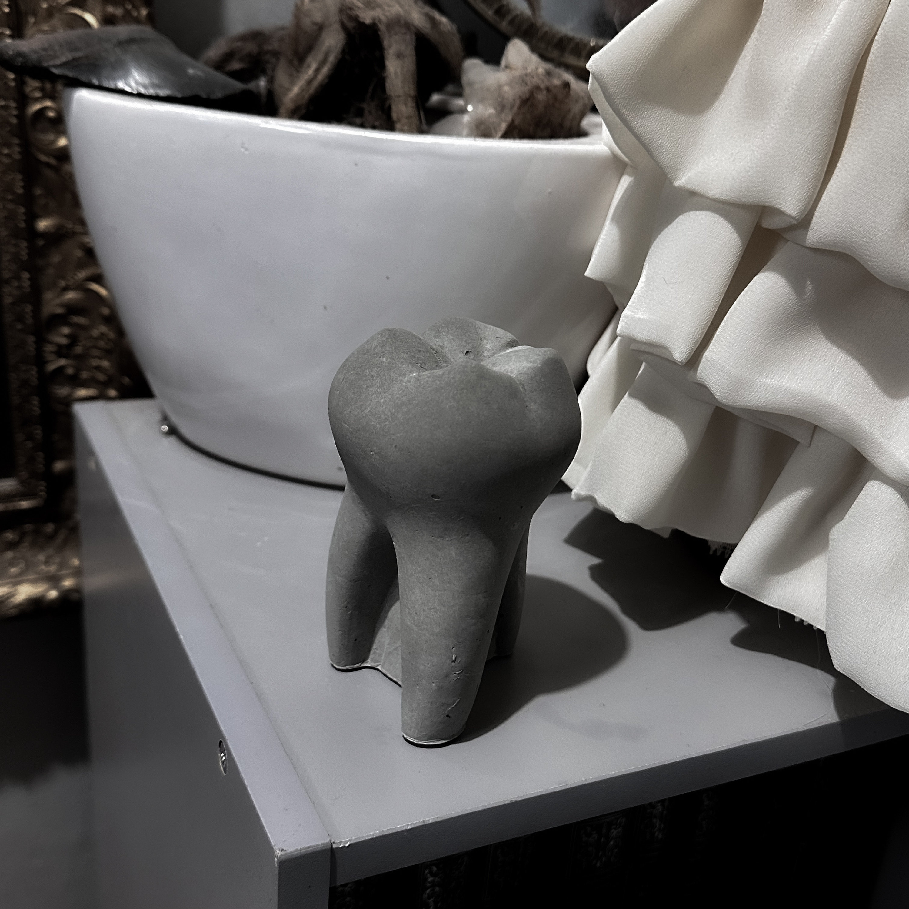 Gothic Tooth Concrete Statue Statues Tooth Model Victorian Style Statue ...