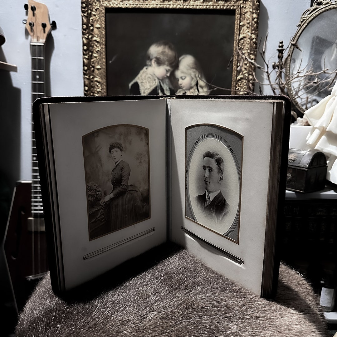 Beautiful Victorian Photo Album Containing Approx 10 CDV Cards Antique ...