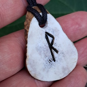 RAIDHO Viking Birth Rune Bone Amulet Rune Charm Pendant - Etsy